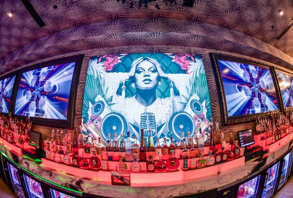 SOHO LOUNGE - Updated January 2026 - 31 Photos & 18 Reviews - 2359 ...