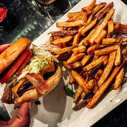 VOLSTEAD HOUSE WHISKEY BAR AND SPEAKEASY, EAGAN - Updated July 2025 ...