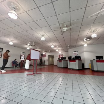 DISCOUNT TIRE Updated February 2025 95 Photos 448 Reviews 810 NE Northgate Way Seattle Washington Tires Phone Number Yelp