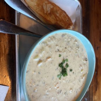 SALTY GIRLS - SEQUIM SEAFOOD - Updated July 2024 - 391 Photos & 405 ...