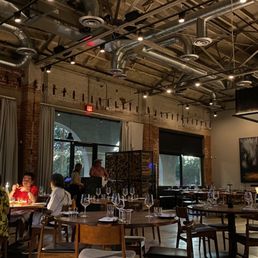 BATA - Updated October 2025 - 661 Photos & 213 Reviews - 35 E Toole Ave ...