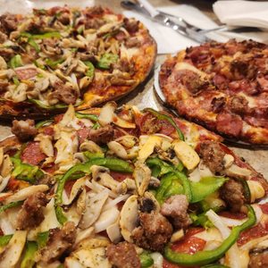 PLANK’S ON BROADWAY - Updated June 2025 - 77 Photos & 121 Reviews ...