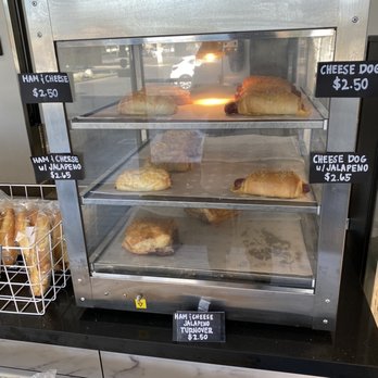 Photos of STARBREAD BAKERY - Updated August 2024 - 941 Photos & 528 ...