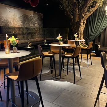 SANTE - Updated March 2025 - 93 Photos & 46 Reviews - 2309 Richmond Ave ...