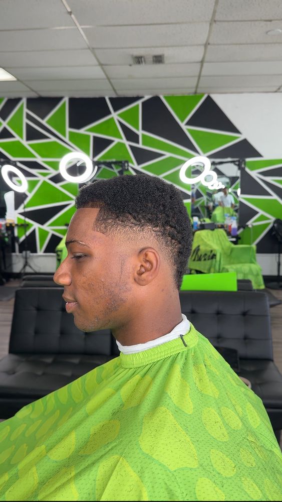 LEVEL UP CUTS BARBER STUDIO - Updated December 2025 - Request an ...