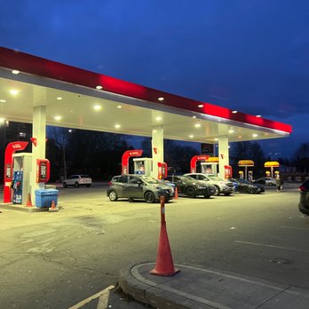 ESSO - Updated December 2025 - 642 Stone Church Road W, Hamilton ...