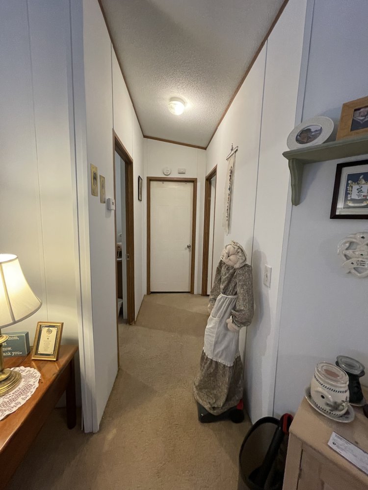 PAUPACK PAINT - Updated September 2025 - Paupack, Pennsylvania ...