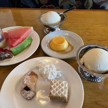 RED APPLE BUFFET - Updated June 2025 - 201 Photos & 289 Reviews - 6474 ...