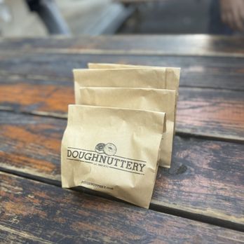 DOUGHNUTTERY - Updated January 2026 - 808 Photos & 605 Reviews - 425 W ...