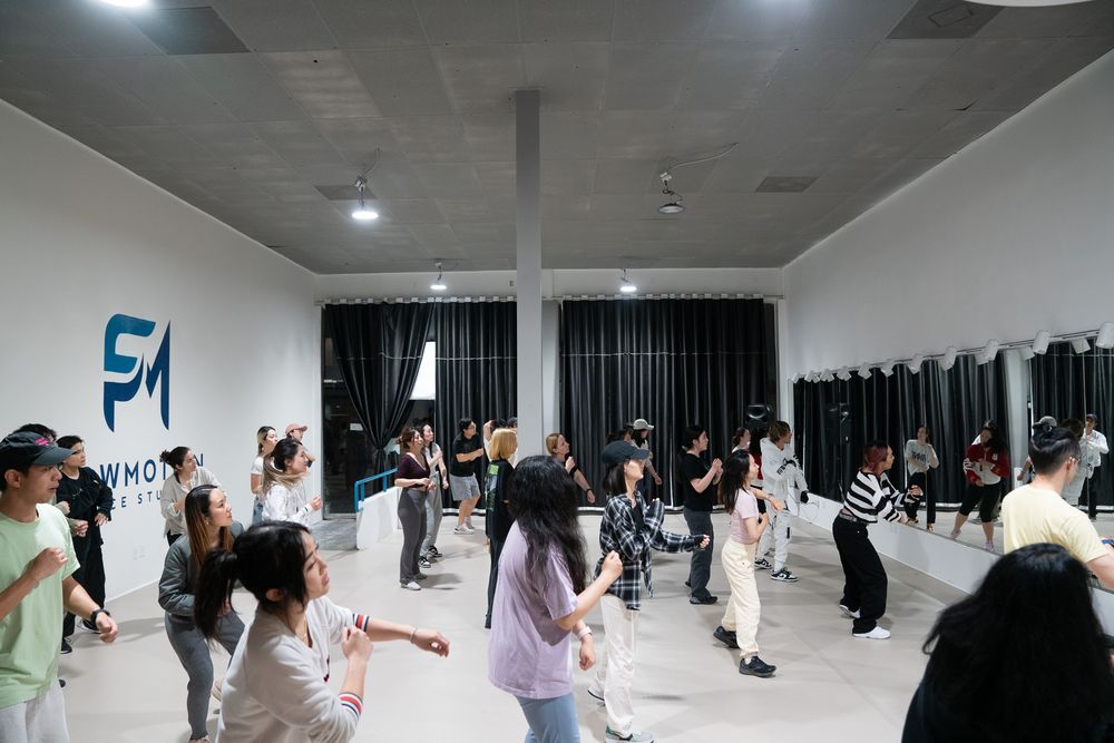 FLOWMOTION DANCE STUDIO - Updated September 2024 - 13 Photos - 2335 Westwood Blvd, Los Angeles ...