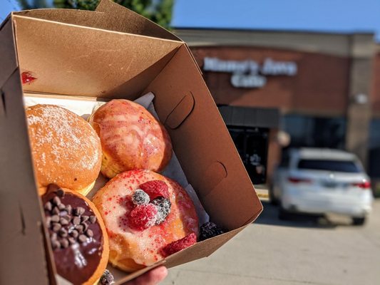 MAMA’S JAVA - Updated June 2024 - 58 Photos & 98 Reviews - 305 Sheldon ...