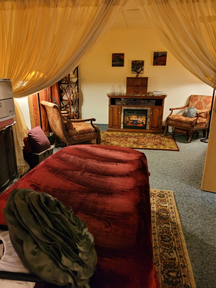 ZARDUS HOLISTIC WELLNESS CENTER - Updated January 2026 - 19 Photos - 11 ...