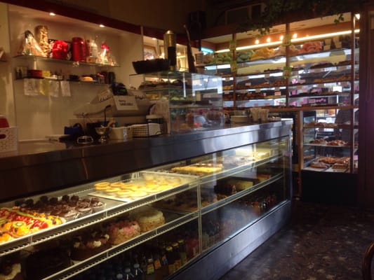 MONARCH CAKE SHOP - Updated December 2025 - 40 Photos & 21 Reviews ...