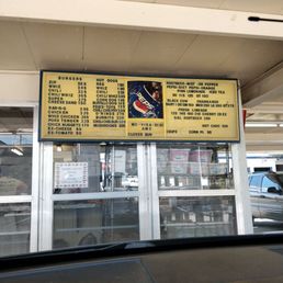 MUGS UP DRIVE IN - Updated July 2025 - 48 Photos & 116 Reviews - 700 E ...