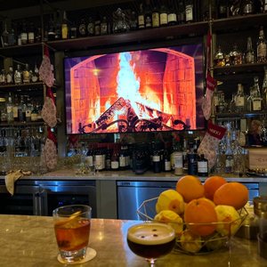 GALLION’S RESTAURANT - 103 Photos & 39 Reviews - 104 N Barrett Square ...