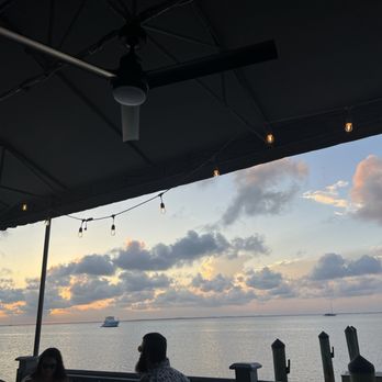 SUNDOWNERS - Updated May 2025 - 1267 Photos & 1124 Reviews - 103900 ...