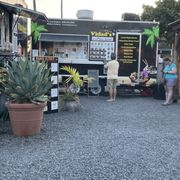 VIDAD’S LOCAL KINE GRINDZ - 177 Photos & 107 Reviews - 1 Piikea Ave ...