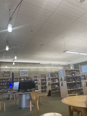 SACRAMENTO PUBLIC LIBRARY - VALLEY HI-NORTH LAGUNA - Updated August ...