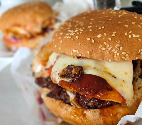 GRILLIES - Updated December 2025 - 64 Photos & 98 Reviews - 2632 ...