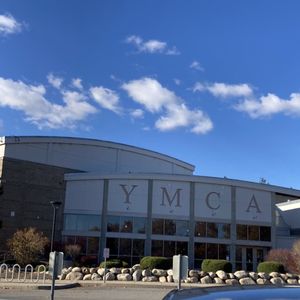 COMSTOCK AQUATIC CENTER - Updated July 2025 - 600 W 29th, Spokane ...