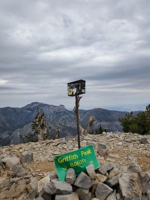 GRIFFITH PEAK TRAIL - Updated August 2024 - 125 Photos - 1208 Cathedral ...