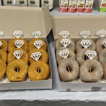 JAVA TIME DONUTS - Updated October 2025 - 502 Photos & 201 Reviews ...