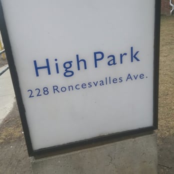 HIGH PARK PUBLIC LIBRARY - Updated December 2025 - 20 Photos - 228 ...