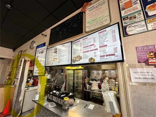 RIVERSIDE PATTY TOO - Updated December 2025 - 55 Photos & 57 Reviews ...