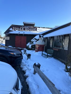 DAKIN FARM - Updated November 2025 - 85 Photos & 60 Reviews - 5797 Rte ...