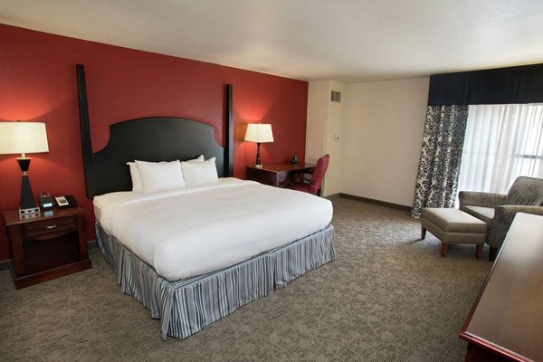 PRESIDENT ABRAHAM LINCOLN SPRINGFIELD - A DOUBLETREE BY HILTON ...