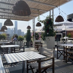 TERRONI - Updated December 2024 - 379 Photos & 349 Reviews - 1095 Yonge ...