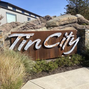 TIN CITY - Updated April 2025 - 101 Photos & 39 Reviews - 450 Marquita ...