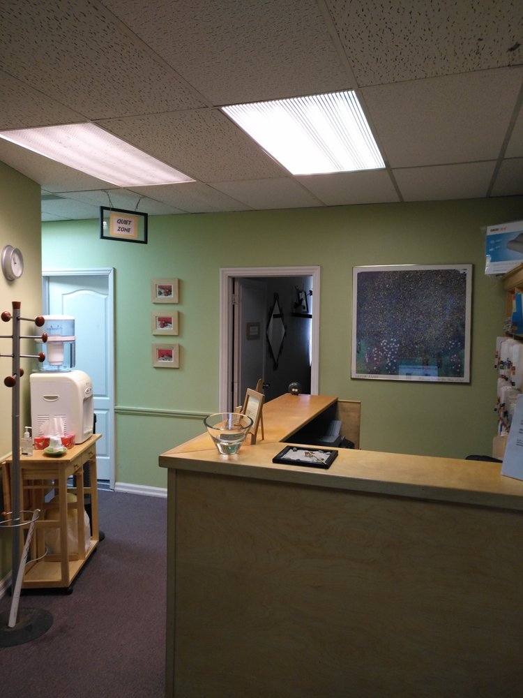 NGUYEN WELLNESS AND THERAPY - Updated July 2024 - 201-901 Yonge Street ...