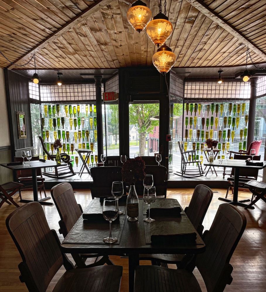 ELSASSER’S BEIM 111 - Updated January 2025 - 111 Main St, Greenwich ...