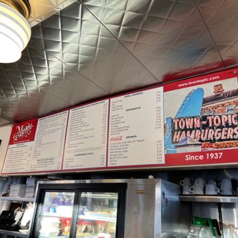 TOWN TOPIC - 358 Photos & 436 Reviews - 2021 Broadway St, Kansas City ...