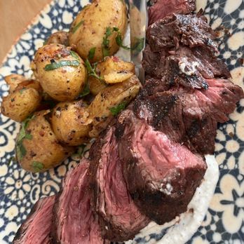 TAVI - Updated December 2024 - 107 Photos & 70 Reviews - 330 N New ...