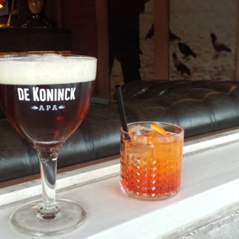 CAFÉ BARON - Updated July 2025 - 20 Photos & 18 Reviews - Marnixplaats ...