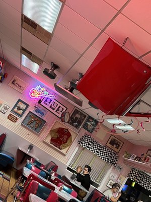 PIXIE RESTAURANT - Updated August 2025 - 43 Photos & 85 Reviews - 302 N ...