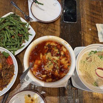 UNCLE PANDA DUMPLING & NOODLE HOUSE - Updated December 2025 - 879 ...