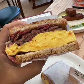 MIDDLE CHILD - Updated December 2024 - 767 Photos & 629 Reviews - 248 S ...