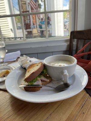 MORGAN HOUSE - 71 Photos & 148 Reviews - 33 Main St, Lee, Massachusetts ...