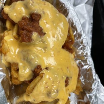 LAB-DOGZ - Updated January 2026 - 13 Photos - 1300 N 40th Ave, Yakima ...