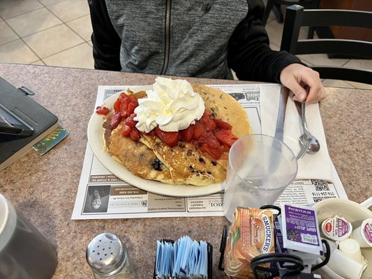 122 DINER - Updated November 2025 - 25 Photos & 80 Reviews - 1392 Main ...