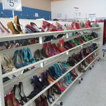 GOODWILL THRIFT STORE & DONATION CENTER - Updated November 2024 - 61 ...