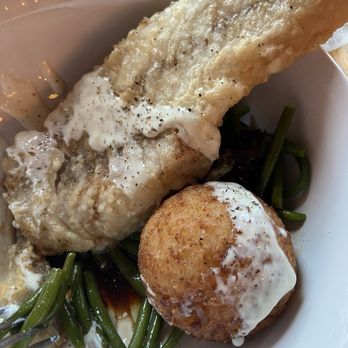 THE LOCAL - Updated February 2025 - 435 Photos & 580 Reviews - 824 ...