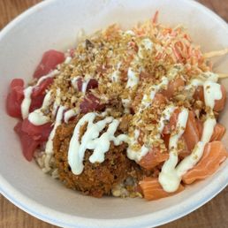 POKÉ MUNCH - Updated October 2025 - 209 Photos & 301 Reviews - 630 N ...