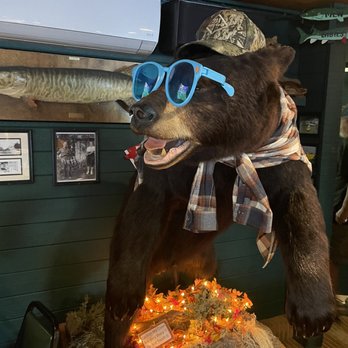 211 BAR & GRILL - Updated July 2024 - 38 Photos & 40 Reviews - 3444 M ...