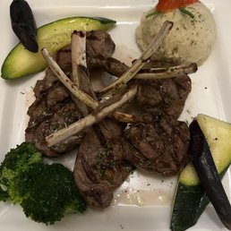 DAILY NEWS RESTAURANT - 43 Photos & 31 Reviews - 1575 S Ft Harrison Ave ...