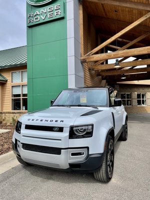 LAND ROVER ROARING FORK - Updated December 2025 - 41 Photos & 34 ...