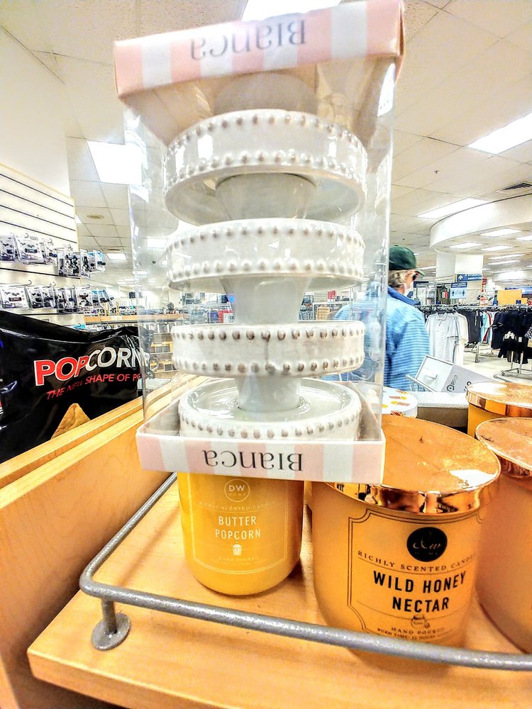 MARSHALLS - Updated July 2024 - 17 Photos & 56 Reviews - 350 Washington ...